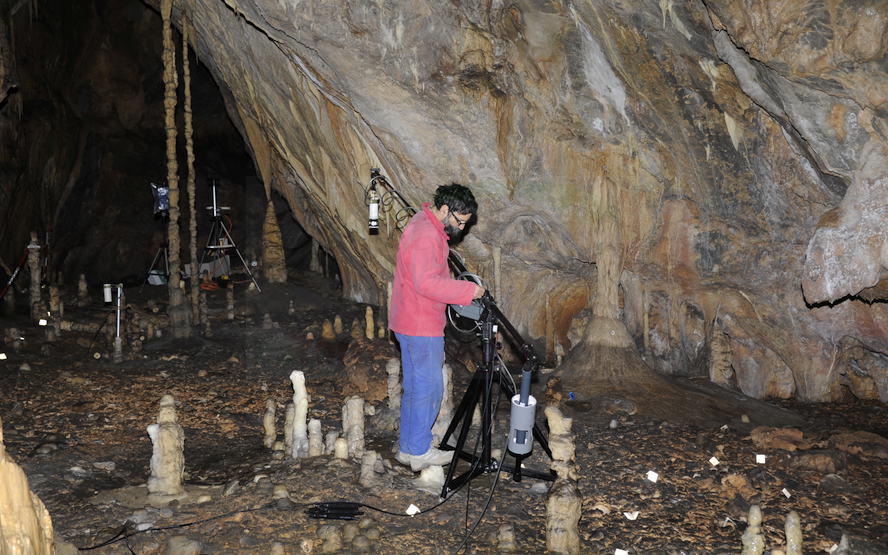 Descubren una cabaña paleolítica construida hace 16800 años en La Garma ...